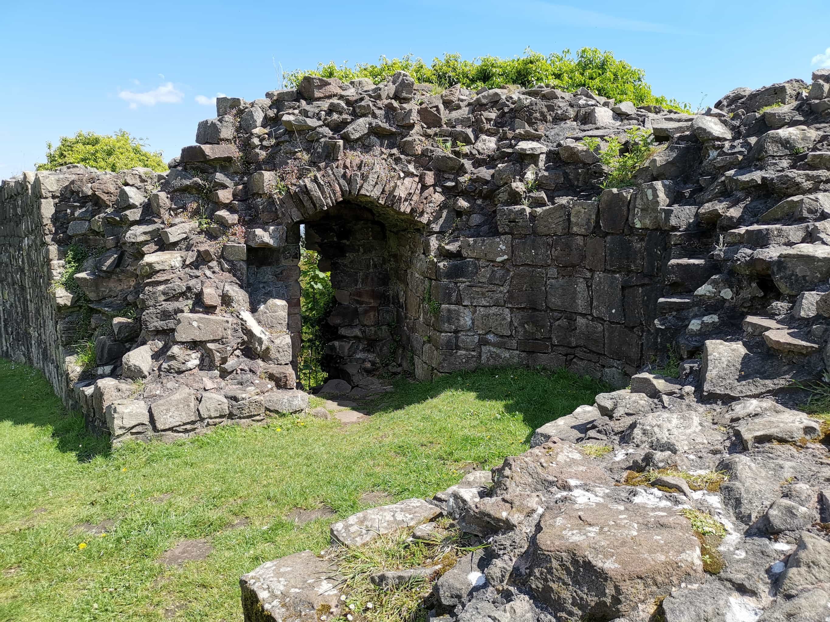 Beeston Castle & Woodland Park - Stopping By On A Whim - Soph-obsessed