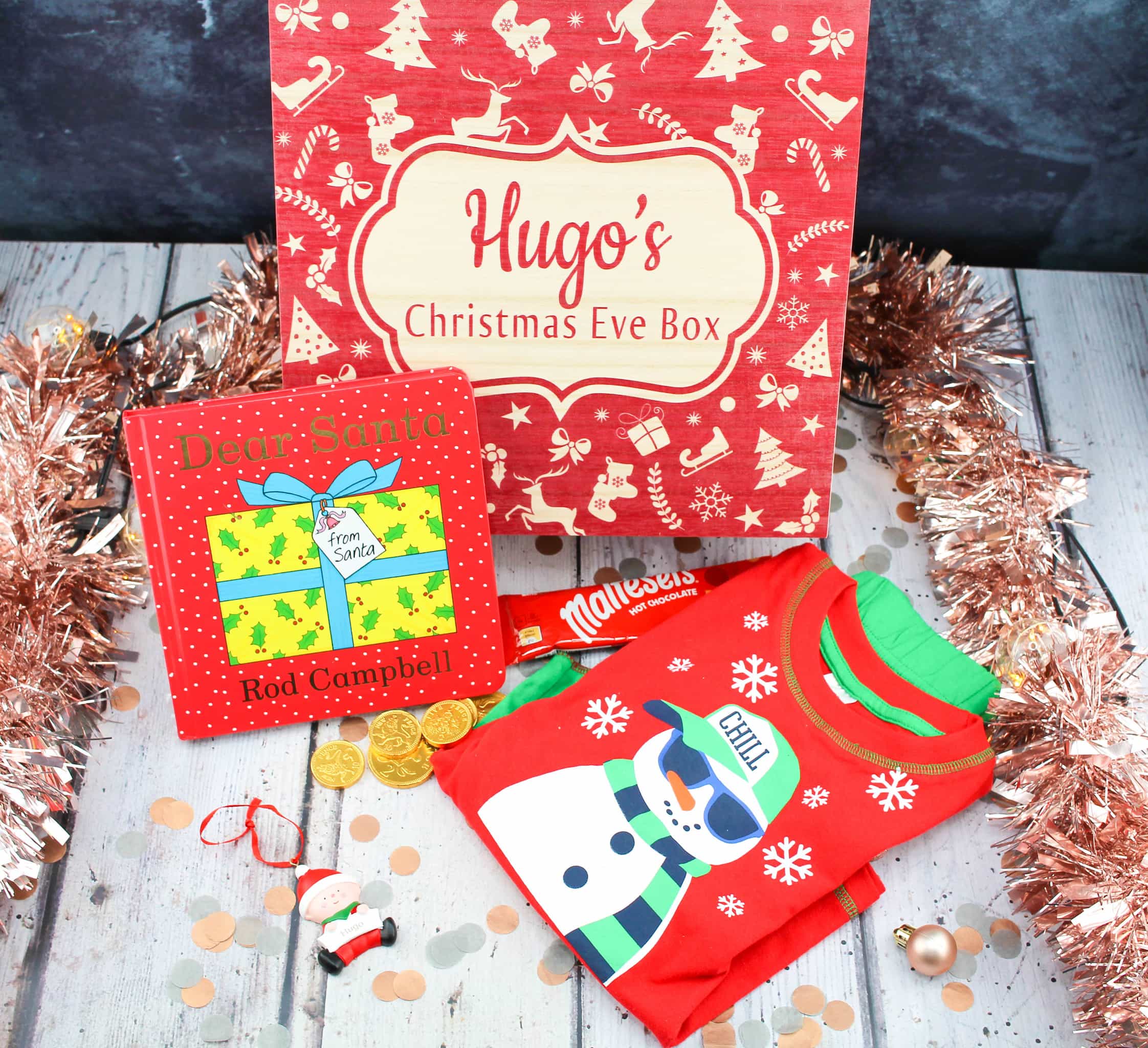 Making Christmas Eve Boxes (AD) - Soph-obsessed